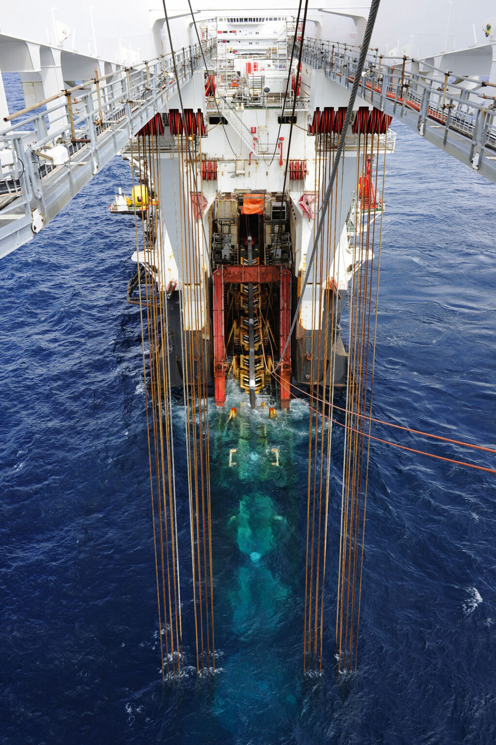 Well Intervention Vessel for Offshore Operations | SABA Drilling